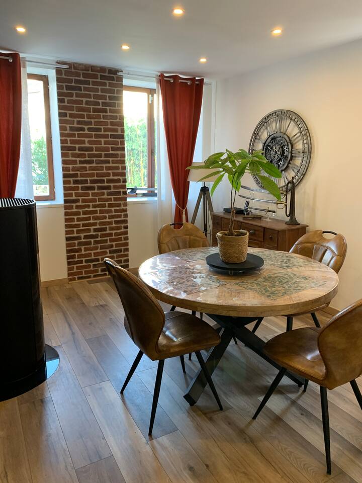 Agréable Maison De Ville Avec Jardin Et Terrasse - Dammartin-en-Goële