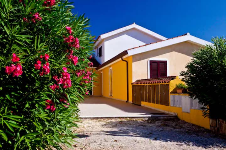 Attico In Villa Vicino Al Mare - Budoni