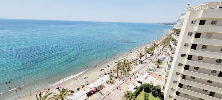 Apartamento En Primera Línea De Playa De Marbella - 馬貝拉