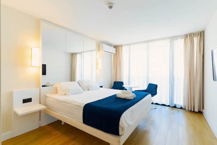 Orbi City Sea View Aparthotel - Batumi
