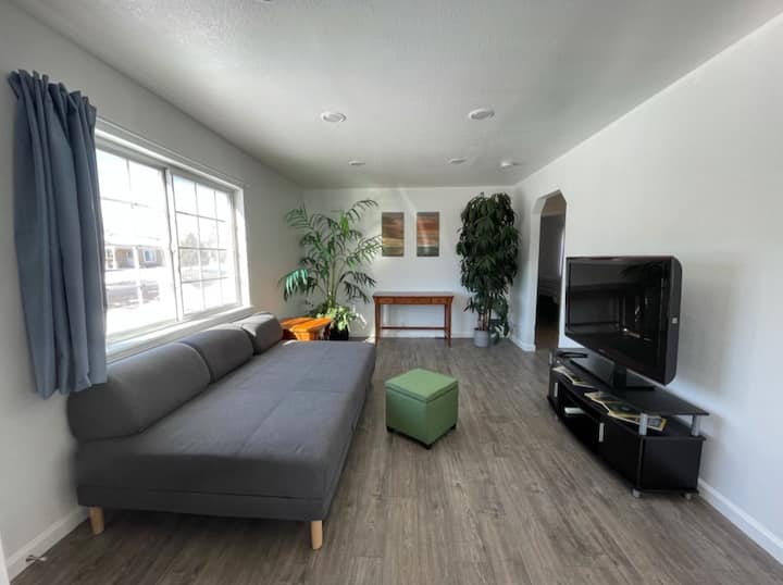 Charming Home In A Great Centralized Location - Englewood, CO