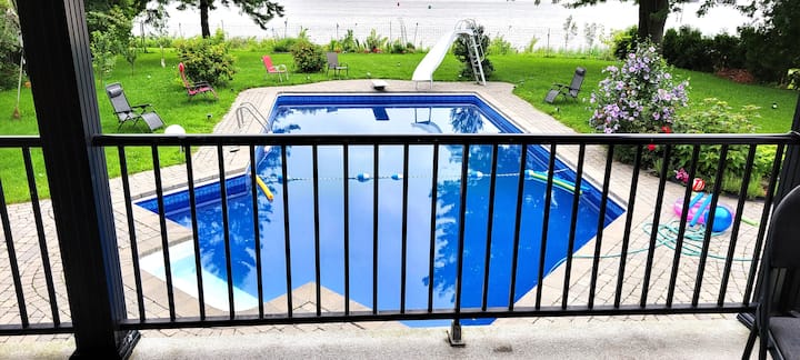 Villa Delrose Waterfront - Varennes