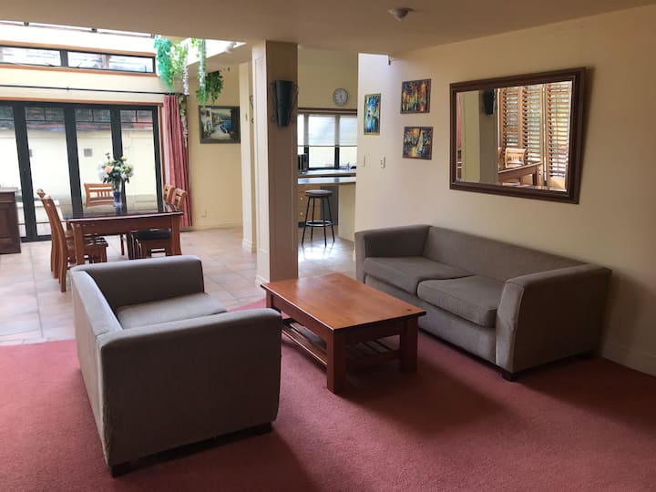 Westlake Room 1 - Auckland