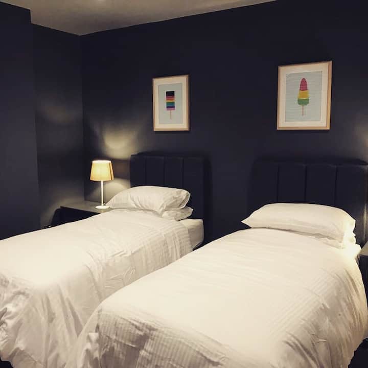 Hope Apartment - Scarborough