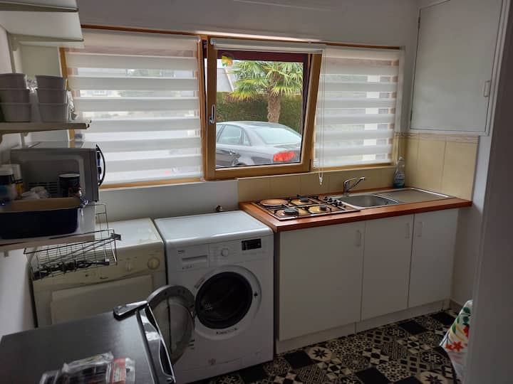 Charmant Logement. Ideale Pour 2 Personnes - Guingamp