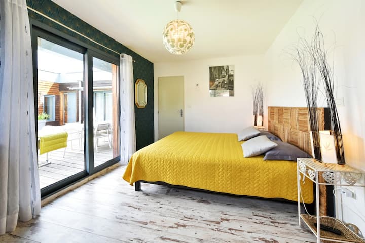 Agréable Chambre D'hôte Avec Piscine Atypique - Gaillac