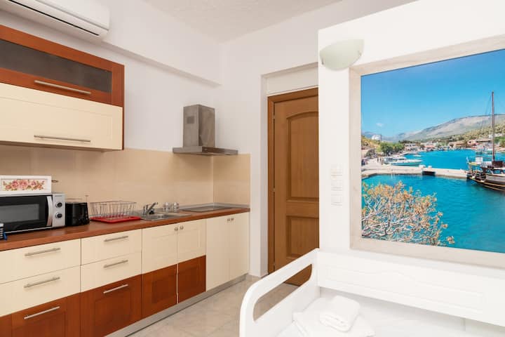 Ibiscus Apartment - Faliraki