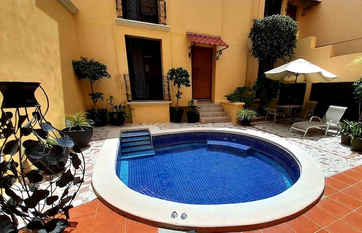Departamento Con Piscina En Oaxaca Sn.rafael - Oaxaca