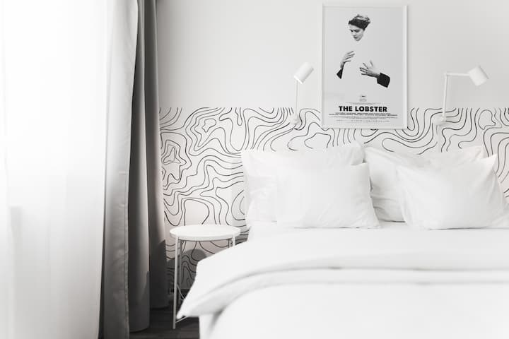 White And Black By Prater #40 - Viena