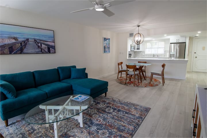 Luxurious Golf Condo In Naples! - Naples, FL