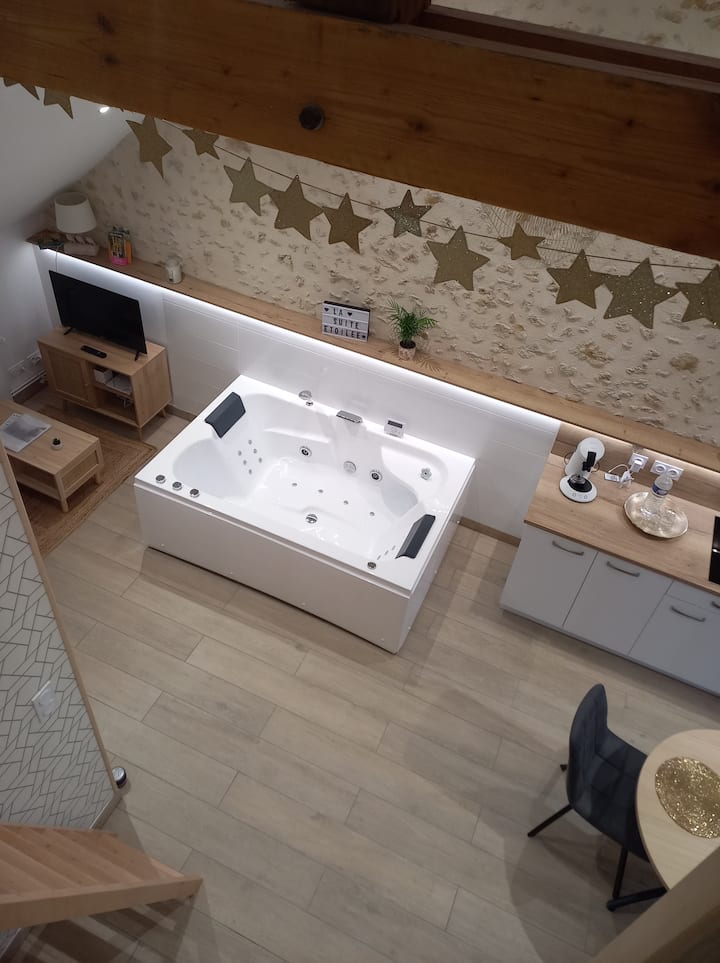 La Suite ÉToilée - Spa Privatif - Sarthe