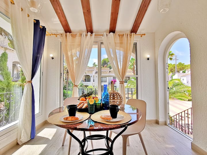 Precioso Apartamento En Una Urbanización En Javea - Jávea