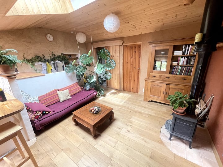 Lovely 2-bedroom Loft In The Garden Quarter Of Die - Die