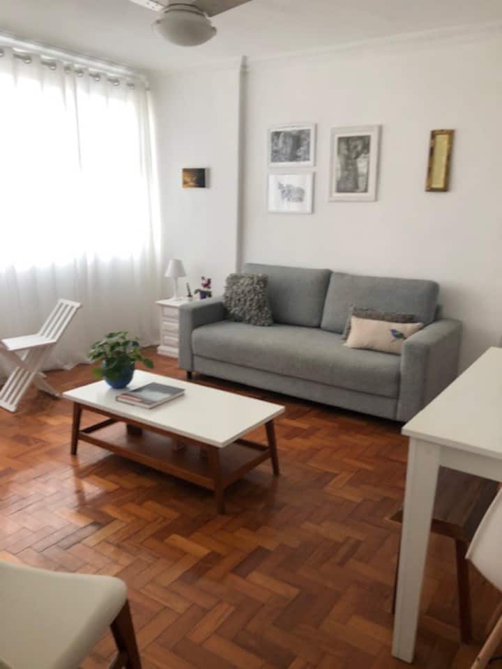Lovely Room In A Condominium At Leblon - Ipanema