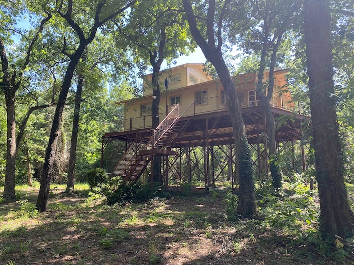 Private Cabin On 37 Acres - Close To First Monday - Canton, TX