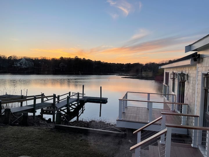 Vacation Home With Dock, Hot Tub, & Endless Views - Martha's Vineyard, MA