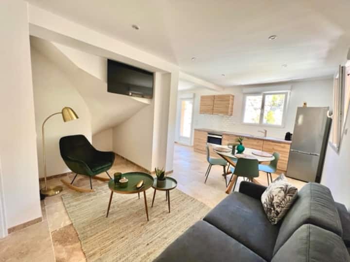 Studio Pauseto (Est) : Chez Marina Et Le Brun - Carry-le-Rouet