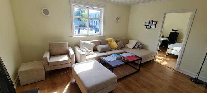Private Bedroom With Workstation In Great Location - Stavanger