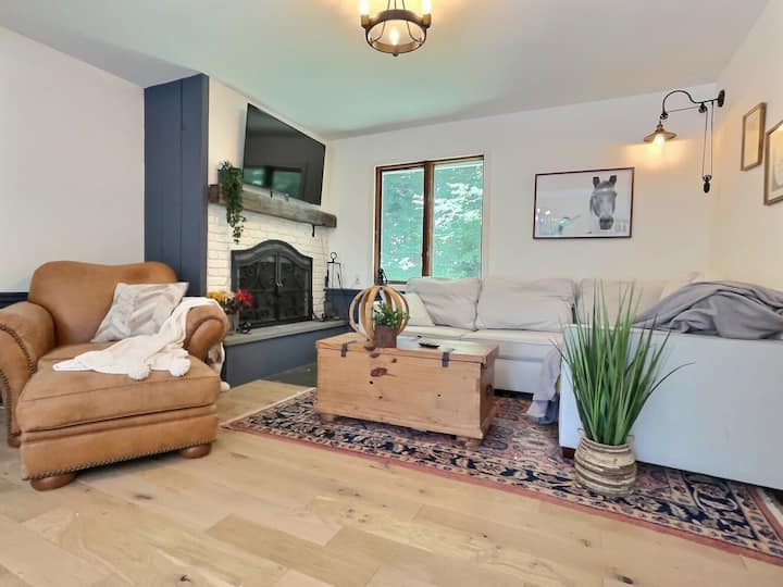 Bearall - Both Units Of Duplex On Killington Road! - Killington, VT