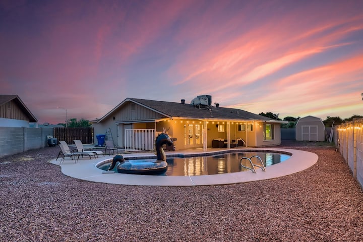 Spacious 4 Br Family Home W/ Pool, Bbq & Patio - Phoenix, AZ