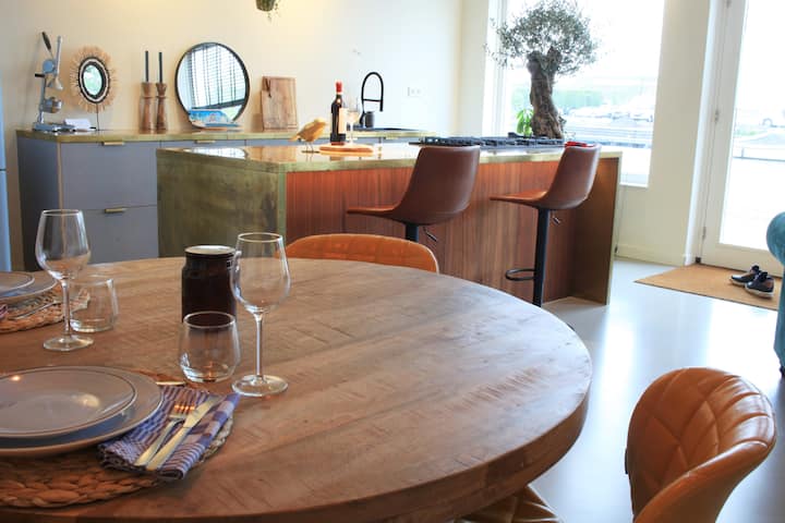 Travel In Luxury. Short & Long Stay | Work/leisure - Breukelen