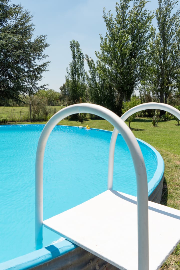 Quinta De 2 Ha Con Parrilla, Wifi Rápido Y Cocina - Junín, Francia