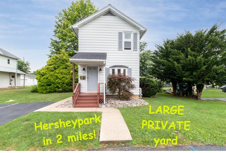 Hersheypark In 2 Miles, W/ Large Private Yard! - Hershey, PA