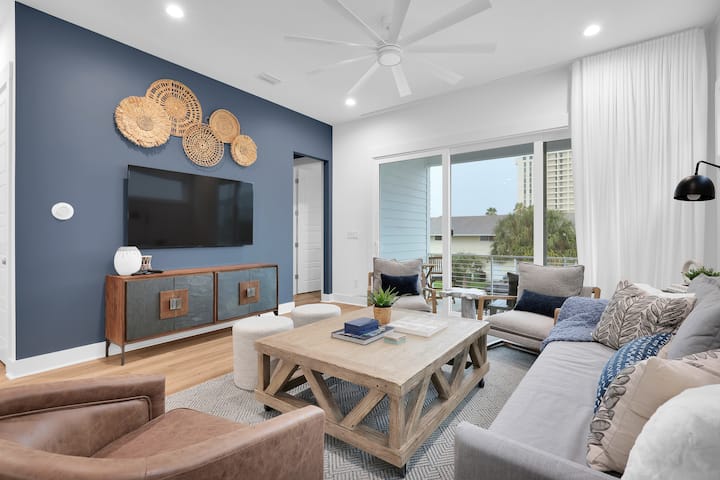 Family Tides - 4br/3bath 1 Block To The Beach - Jacksonville Beach, FL