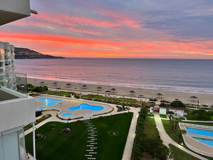 Punta Puyai, Primera Linea - Chile