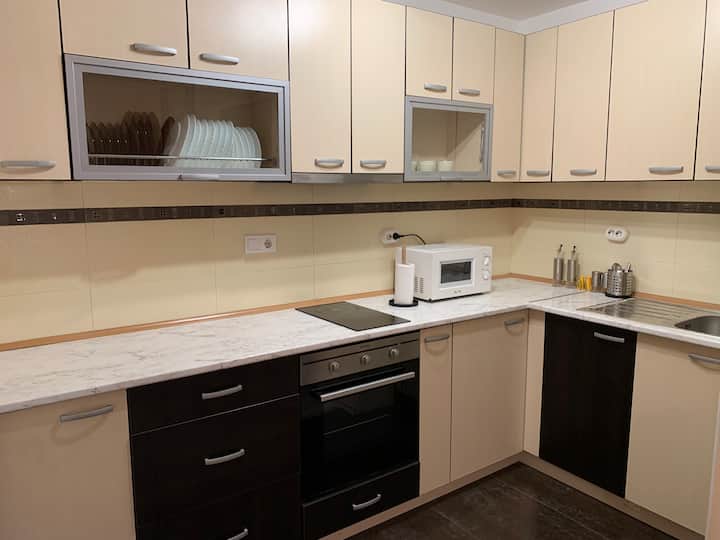 Cute Apartament In The Heart Of Bourgas - Burgas
