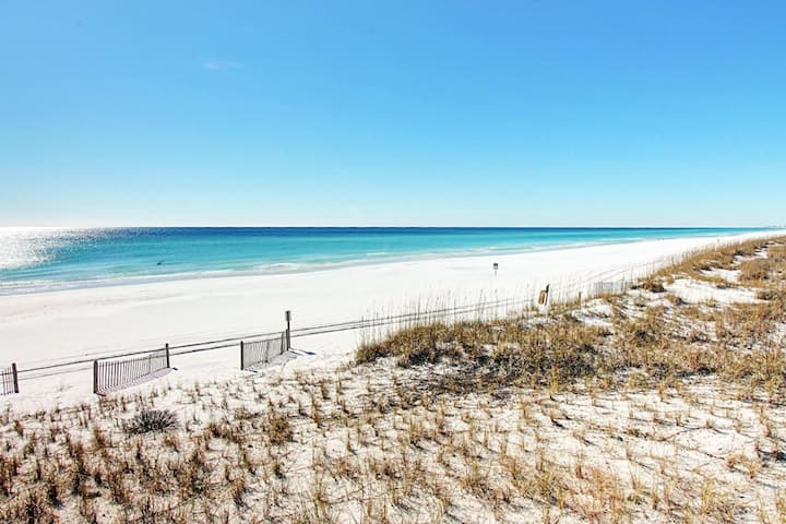 Breezy Ocean View Beach Condo Pool/balcony/bunks - Miramar Beach, FL