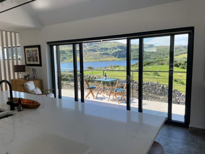 Exceptional Property Located On Sessiagh Lake. - Dunfanaghy