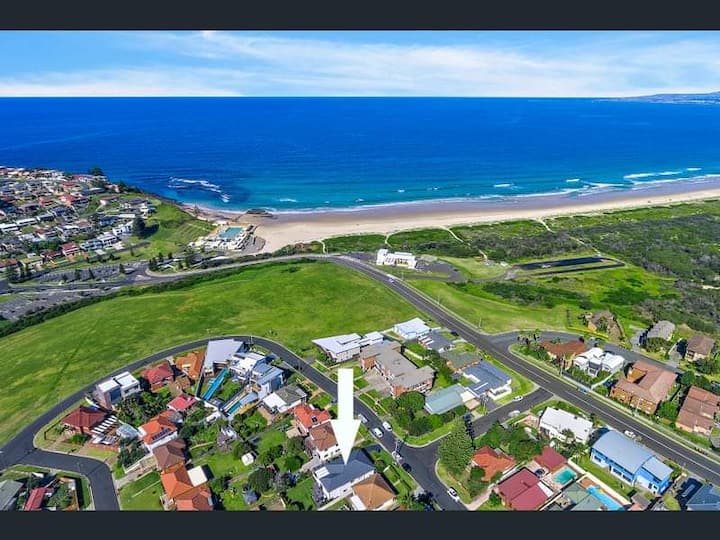 Port Kembla Beach Home - Happy Place - Wollongong
