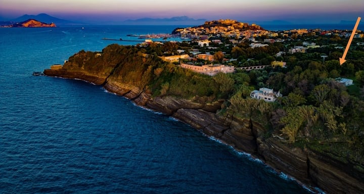 Il Bozzolo - Villetta In Giardino Sul Mare - Procida