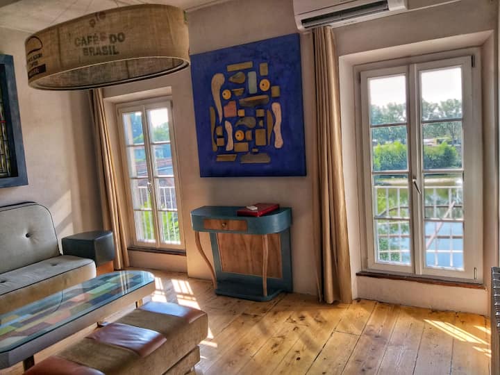 Riverside Apartment - Lucca