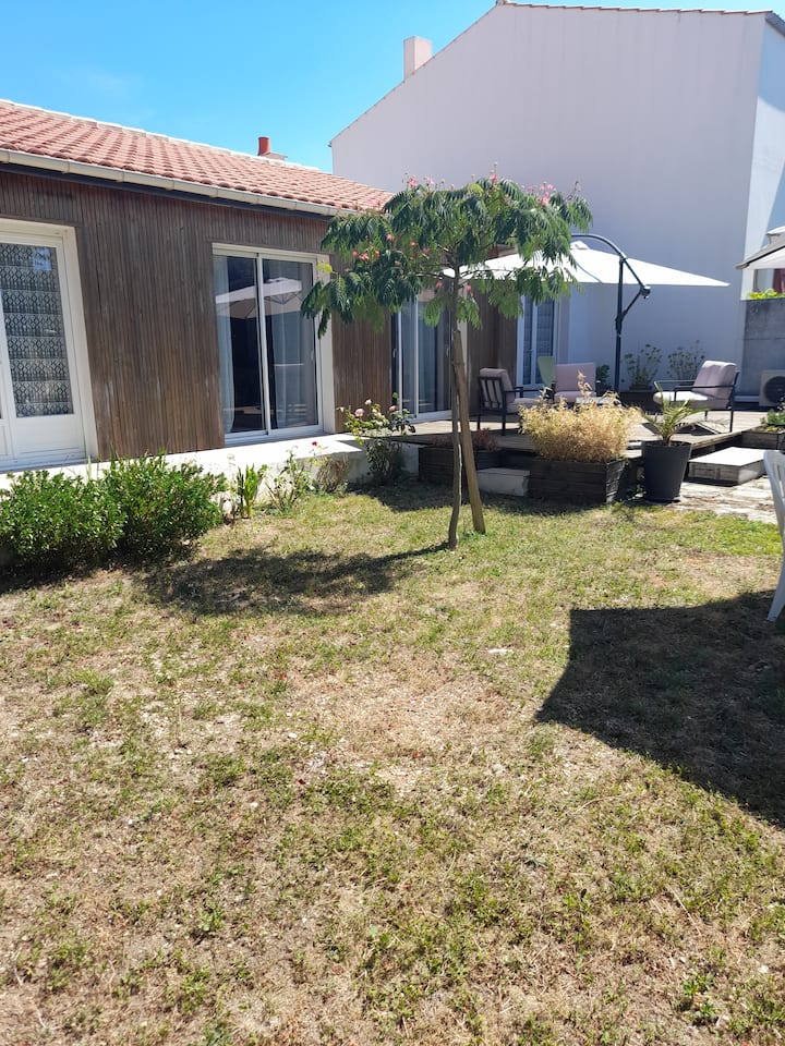 Charmante Maison Avec Jardin à La Rochelle - 拉洛歇爾