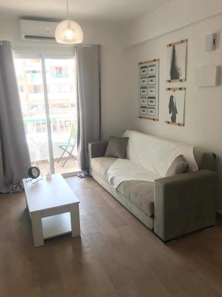Victoria2/1-bedroom Condo In A Privileged Location - Paphos