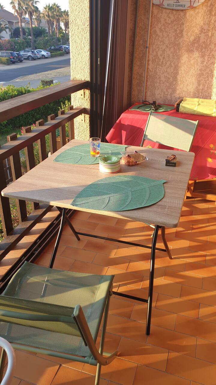 Appartement Bord De Mer Avec Chambre / 4 Personnes - Saint-Cyprien Plage