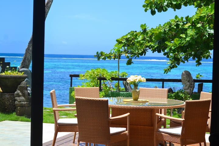 Superbe Villa En Bord De Mer Avec Vue Sur Moorea - French Polynesia