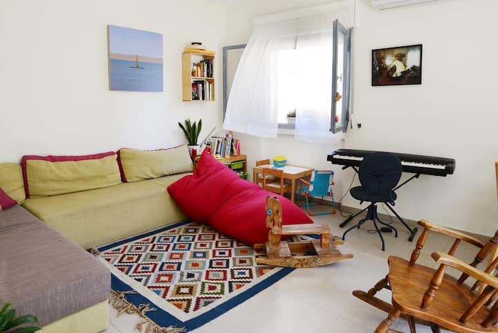 דירה מקסימה וביתית בשכונה ירושלמית קלאסית. - Jerusalem