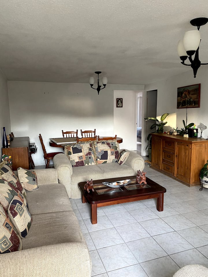 Acogedora Casa C. Izcalli, 2 Recámaras Y Accesible - Cuautitlán Izcalli