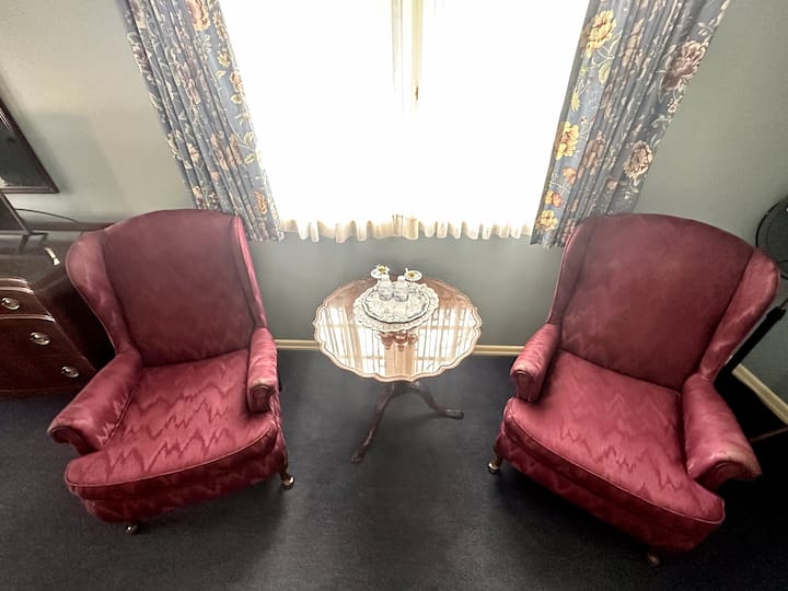 Dressler (1 King Bed+private Bathroom) - Saginaw, MI