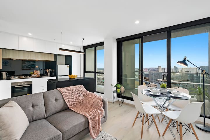 Indigo - Hip Designer Pad * Views Wi-fi Parking - Melbourne