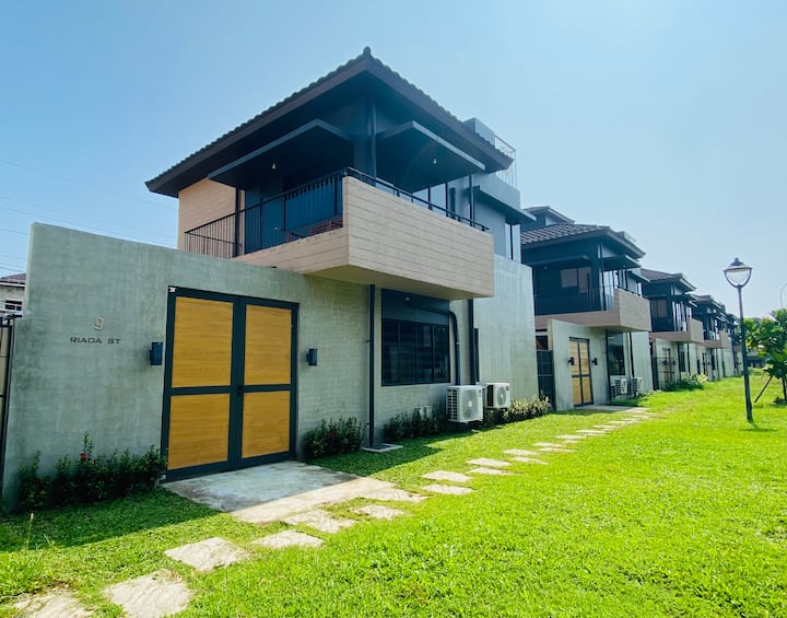 3br Beach House San Juan Batangas - Laiya