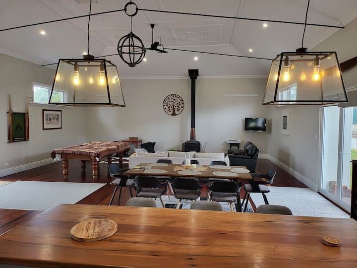 Whitehall - A Getaway To The Heart Of Pemberton - Pemberton