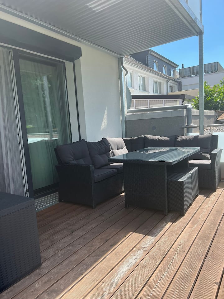 Schöne Eigentumswohnung Mit Terrasse Und Garten - Seelze