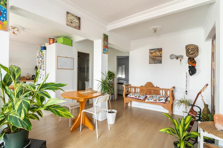 Room In A Cozy Apartment With Sunny Terrace - スペイン バレンシア