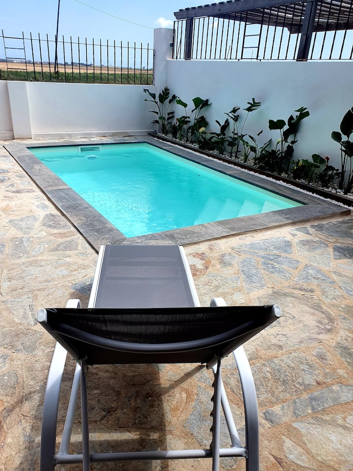 Casa Deltanatura: Ideal Grupos, Espacio De Verdad - Deltebre