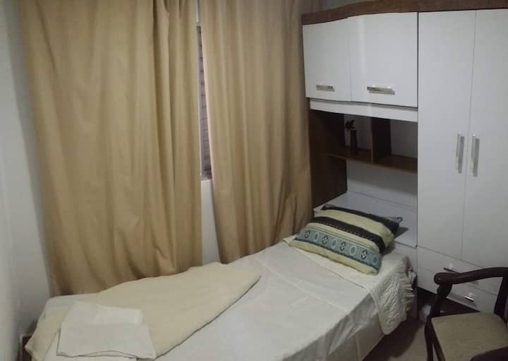 Hospedagem Cici - Quarto 4 - São Paulo