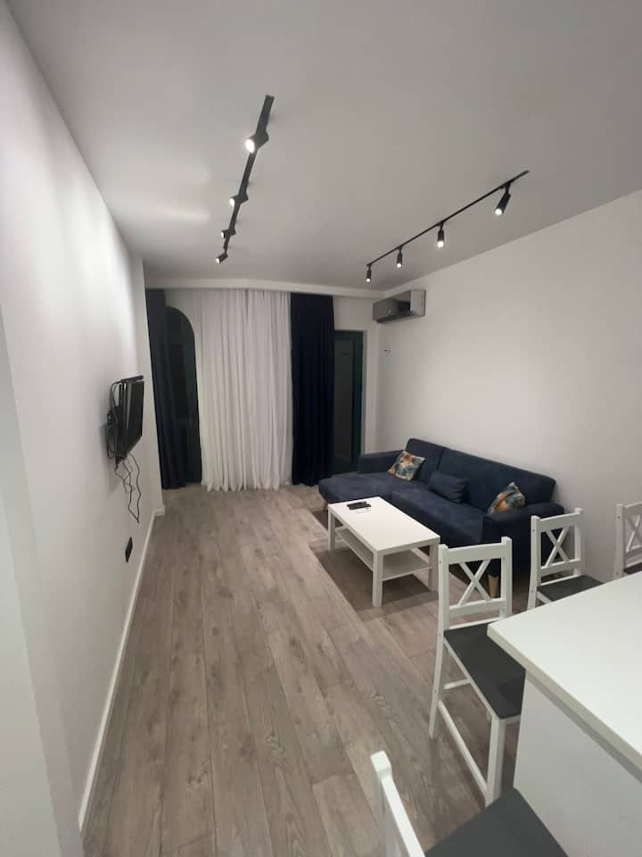 3 Room Apartment, Centre Of Batumi - Batumi